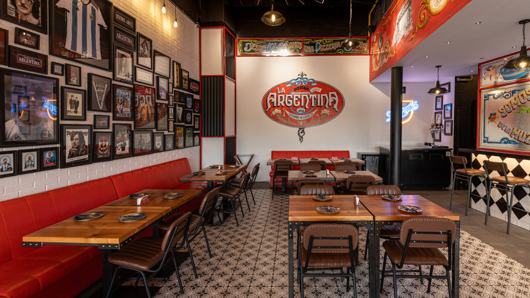 Locales Pizzeria